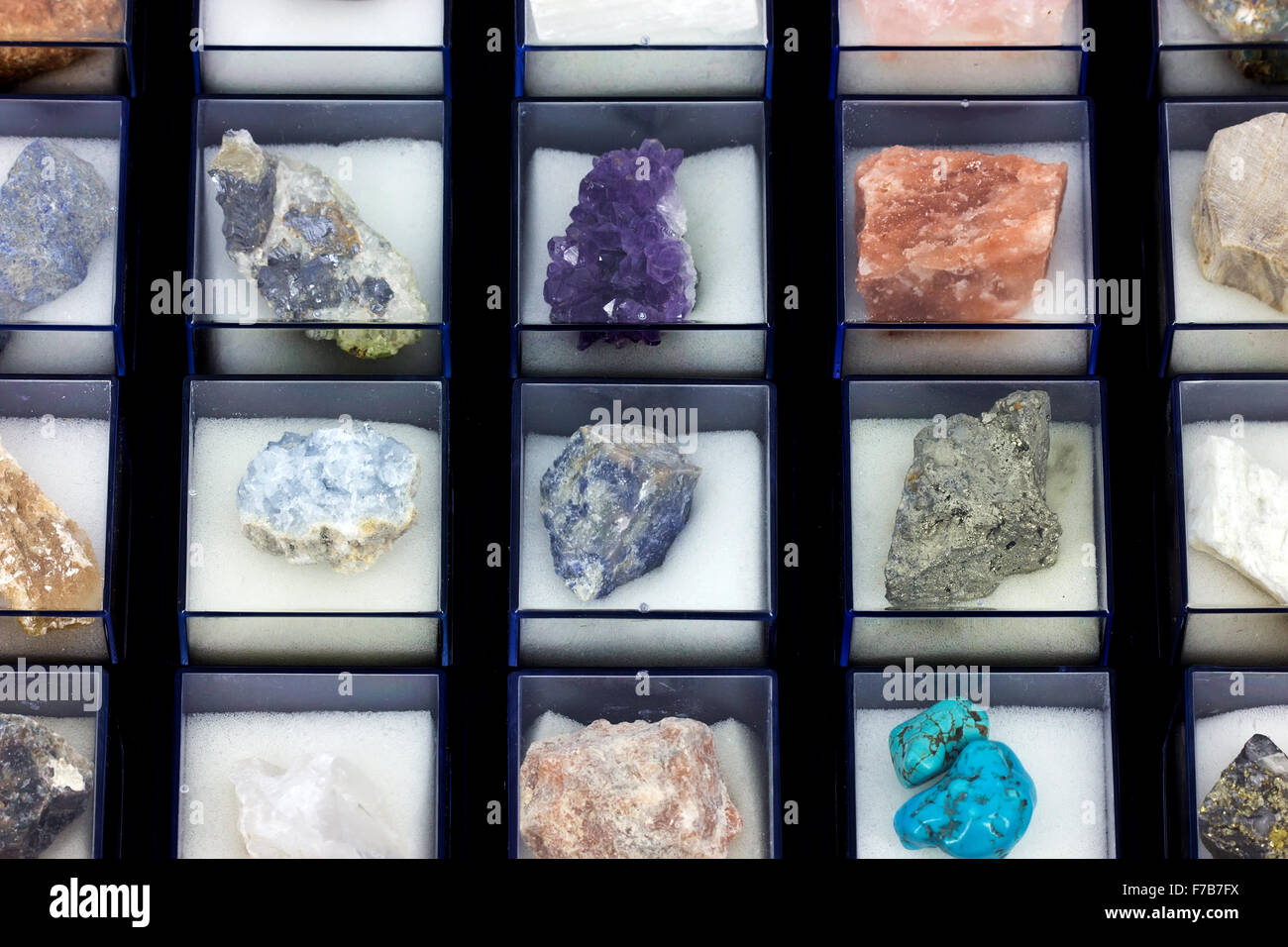 Collection of gem stones hi-res stock photography and images - Alamy