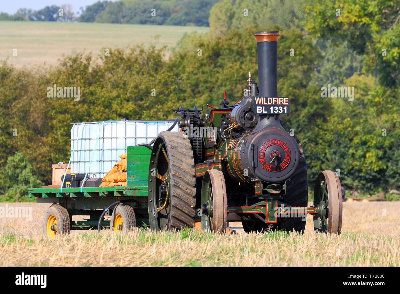 Vintage tractor ploughing match hi-res stock photography and images - Alamy