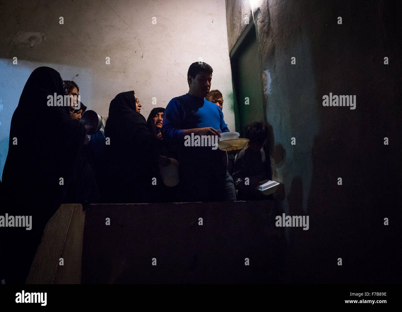 Iranian Shiite Muslim People Waiting To Collect Nazri Charity Food ...