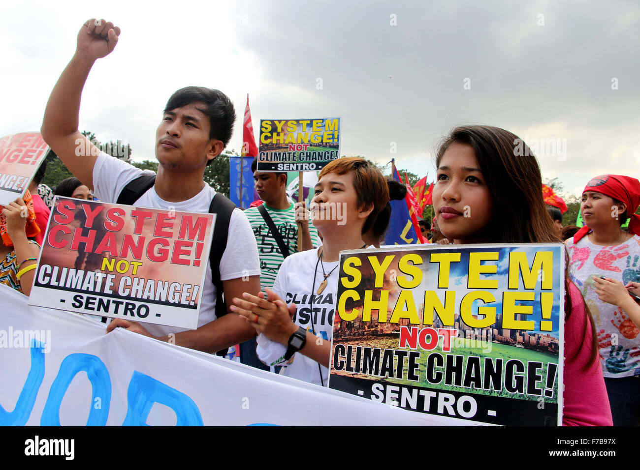 Philippines. 28th Nov, 2015. Thousands of students, farmers, activist ...