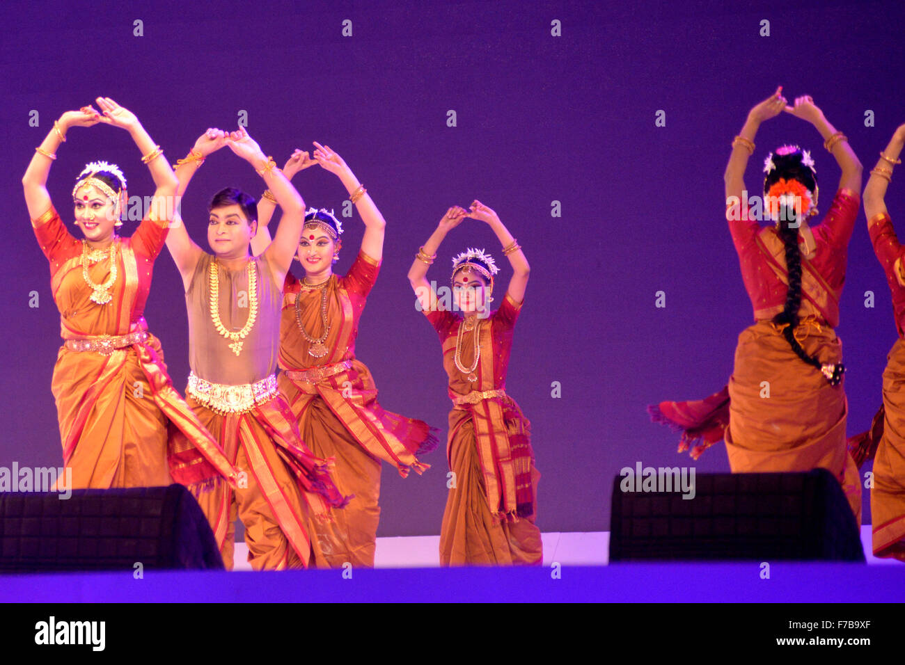 Dhaka, Bangladesh. 28th November, 2015. Pollabi Dance Center's Artists ...