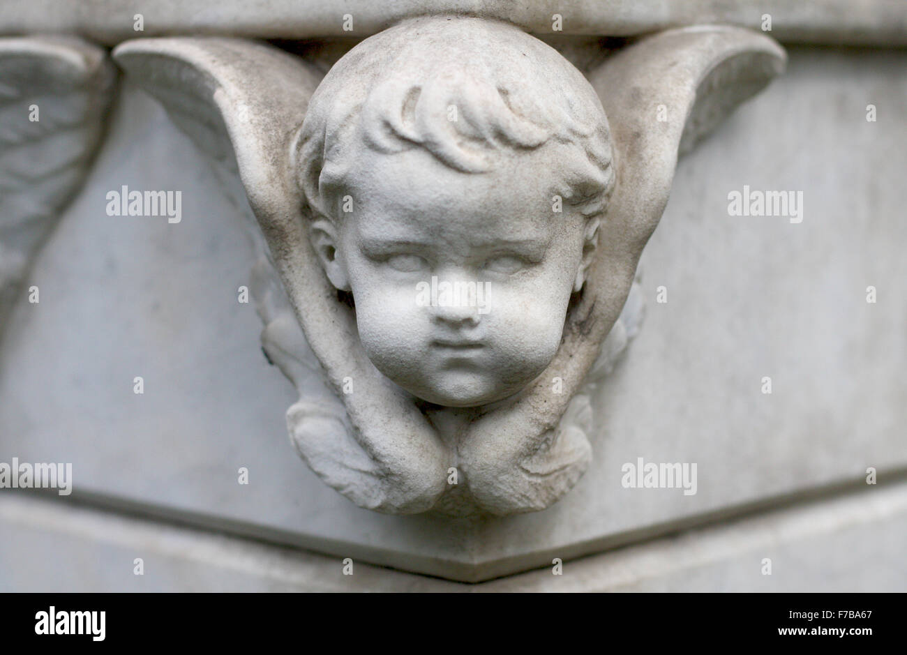 Cherubin hi-res stock photography and images - Alamy