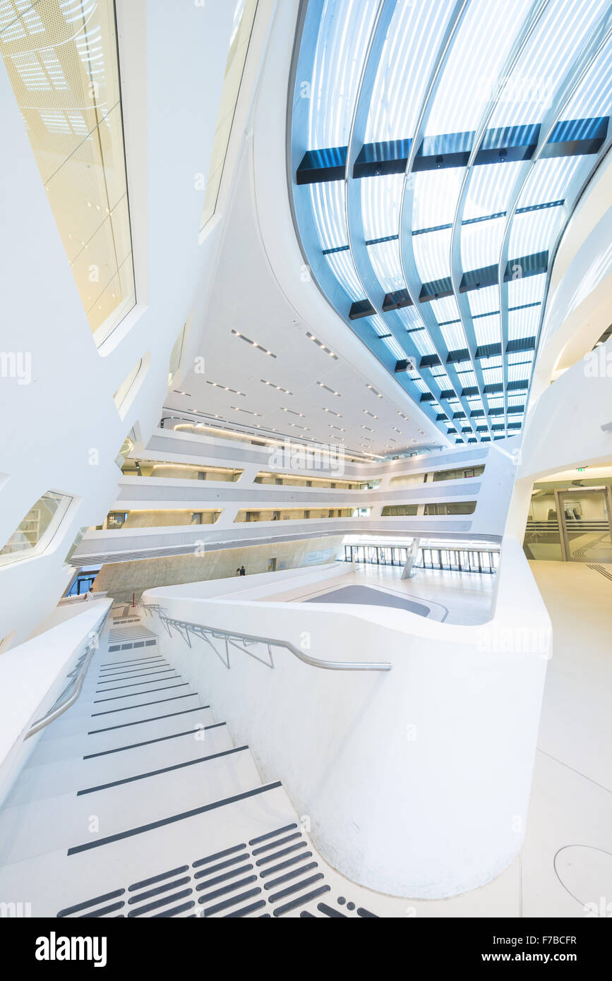 Vienna library hi-res stock photography and images - Alamy