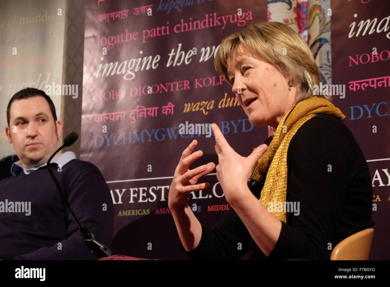 Hay on Wye, Powys, Wales, UK. 28th November, 2015. - Helen Pickersgill ...