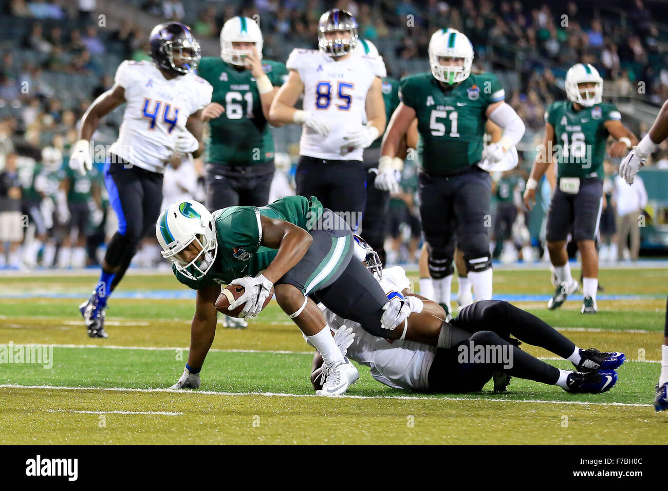 New Orleans, LA, USA. 27th Nov, 2015. Tulane Green Wave tight end Trey ...