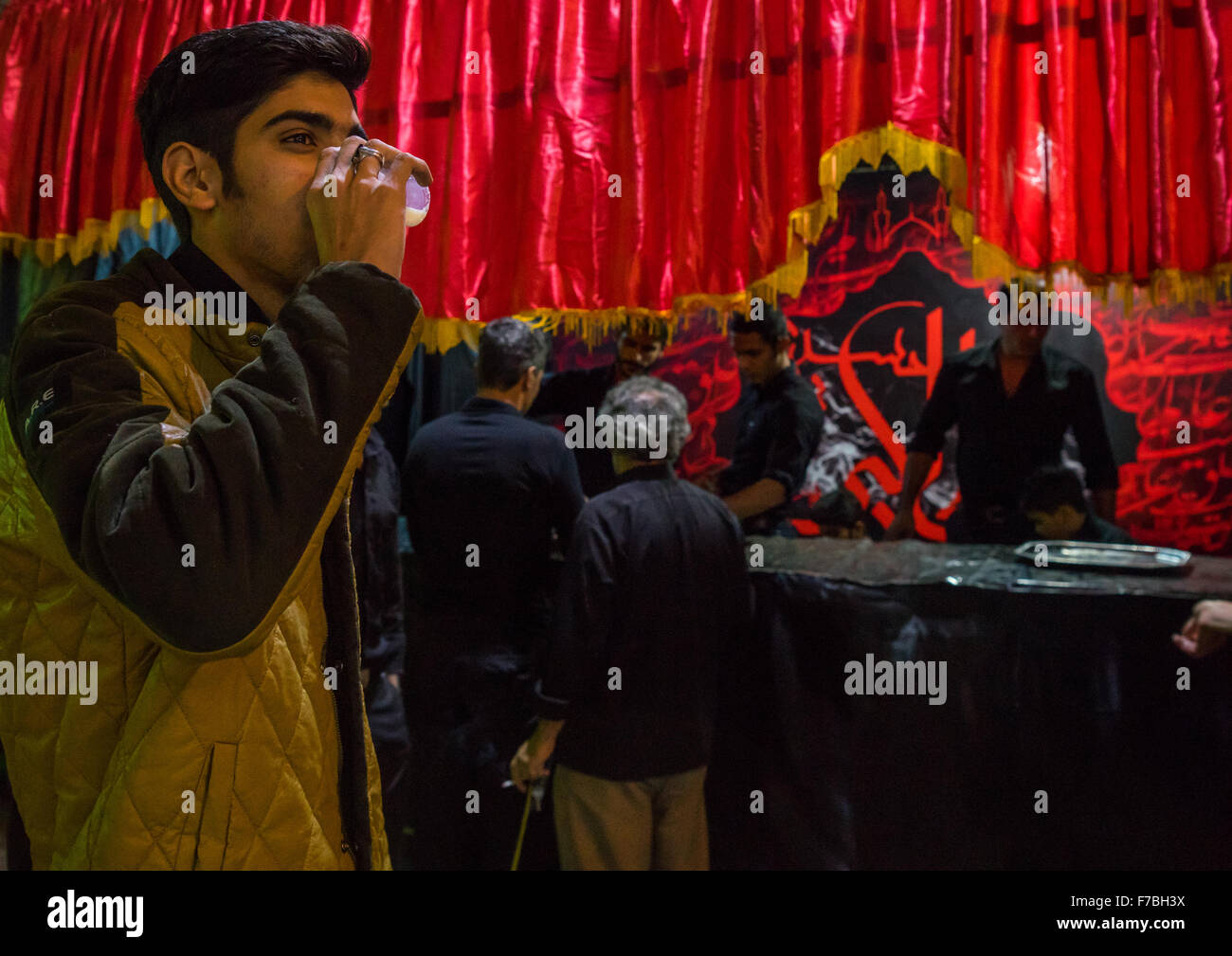 Drinking milk historical hi-res stock photography and images - Alamy