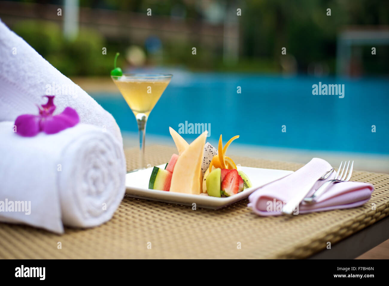 Strawberry fruit juice drink swimming hi-res stock photography and ...