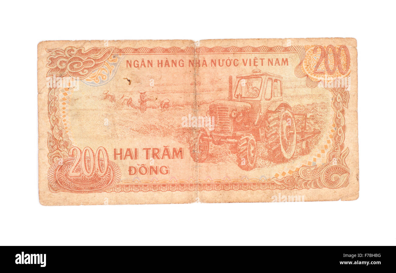 200 Dong bills of Vietnam isolated on white Stock Photo - Alamy