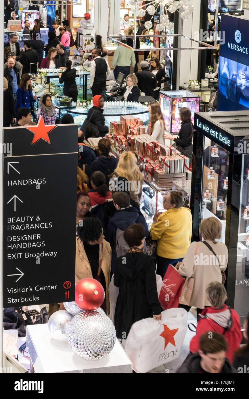 Crowds Shopping at Macy's Flagship Department Store in Herald Square on ...