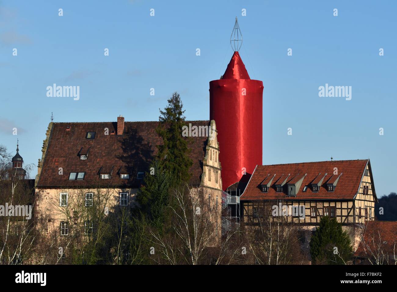 Schlitz, Germany. 28th Nov, 2015. A tower made to look like the world's ...