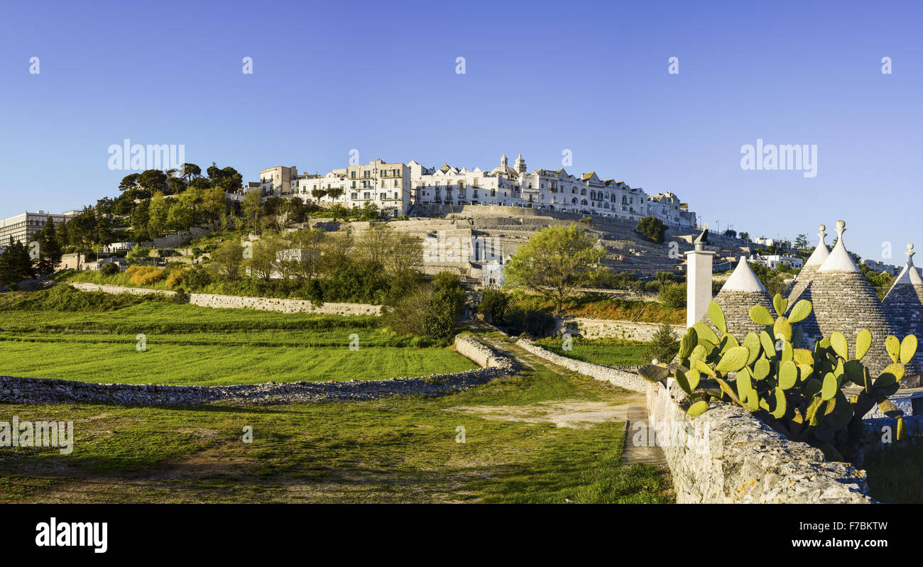 Trullo, Trulli, Locorotondo, Apulia, Italy Stock Photo - Alamy