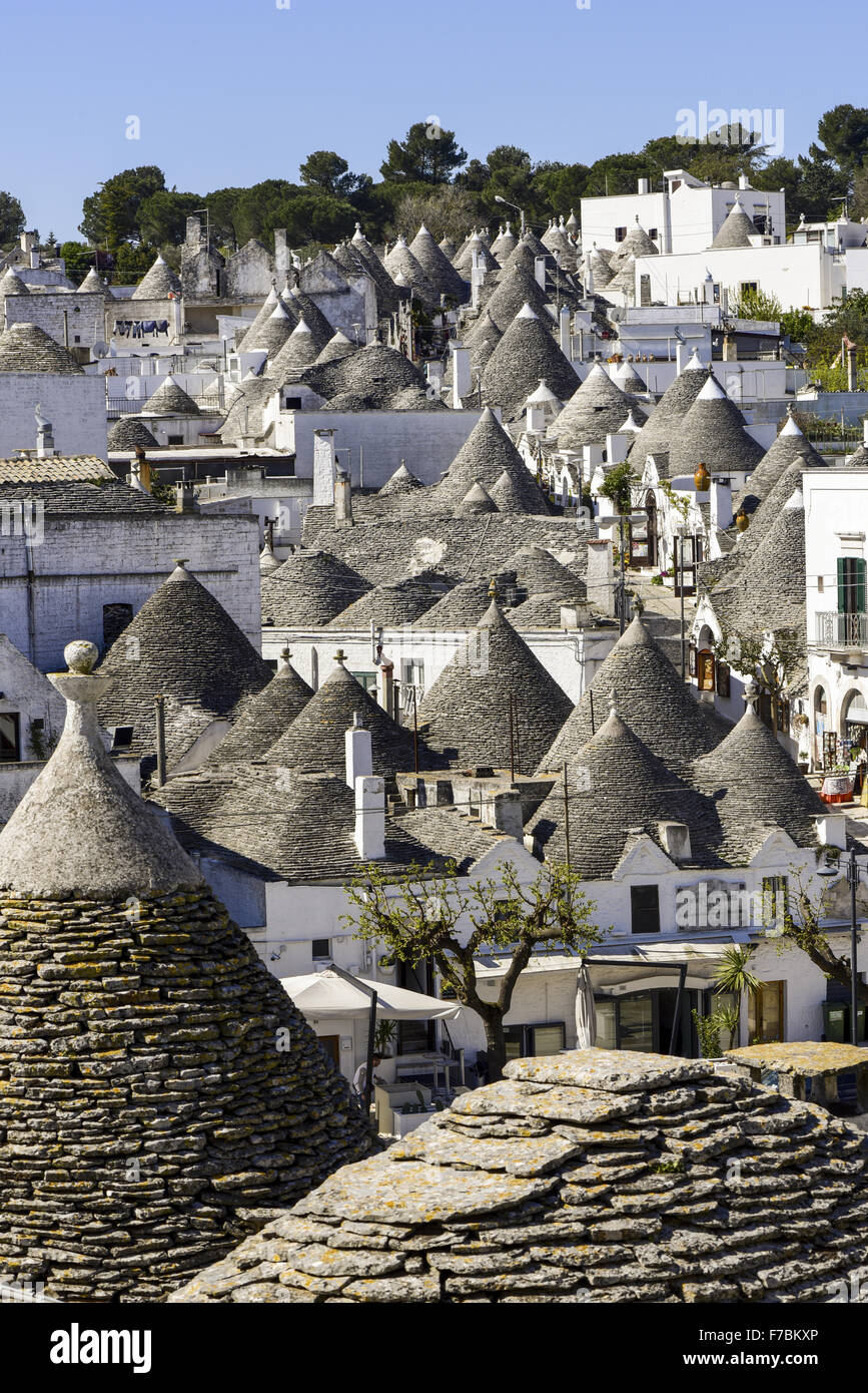 Trullo, Trulli, Alberobello, Apulia, Italy, UNESCO World Heritage Site ...