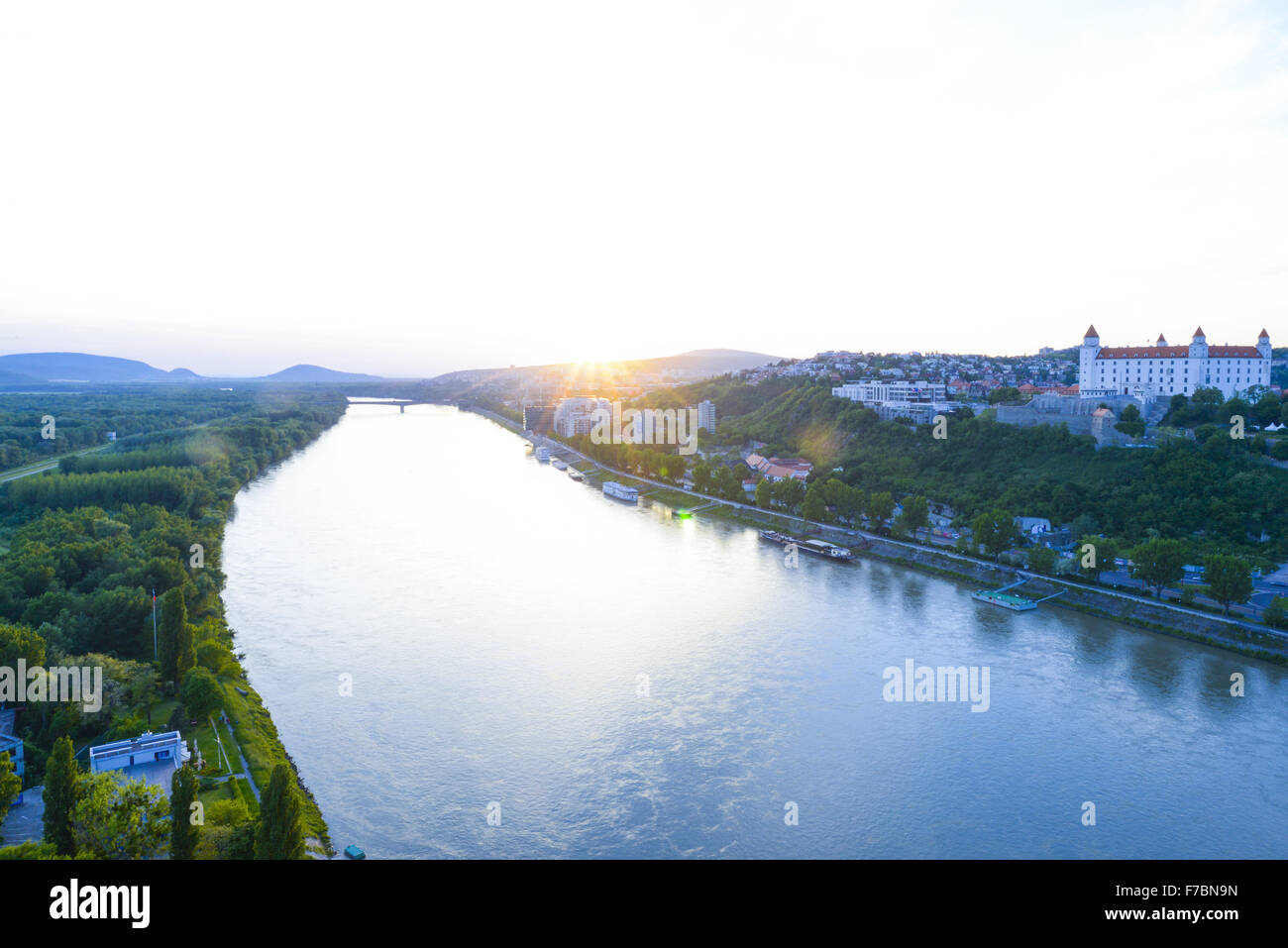 Bratislava, castle, river Danube, Slovak Republic, Pressburg Stock ...