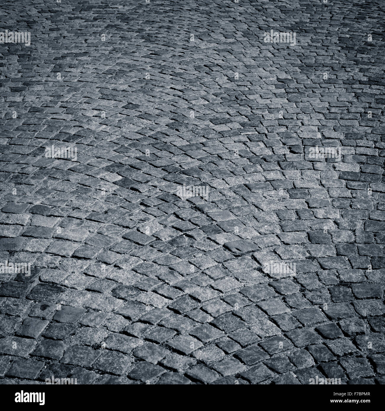 Patterned walkway hi-res stock photography and images - Alamy