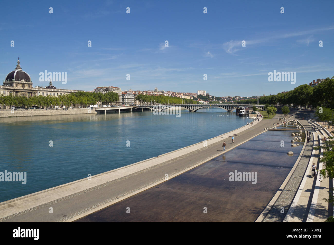 Lyon docks hi-res stock photography and images - Alamy