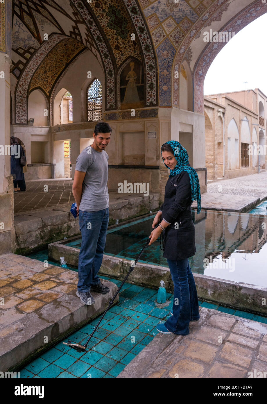 Couple Taking A Selfie In Shotor Galou-e-shah Abbasi In Fin Garden ...