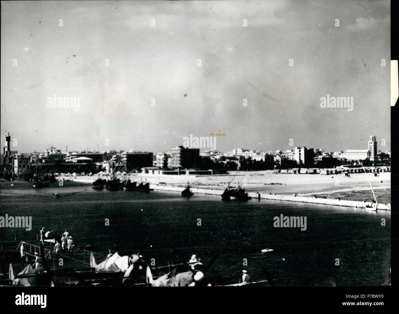 1962 - A view of the town of Port Said from the Suez Canal. © Keystone Pictures USA/ZUMAPRESS ...
