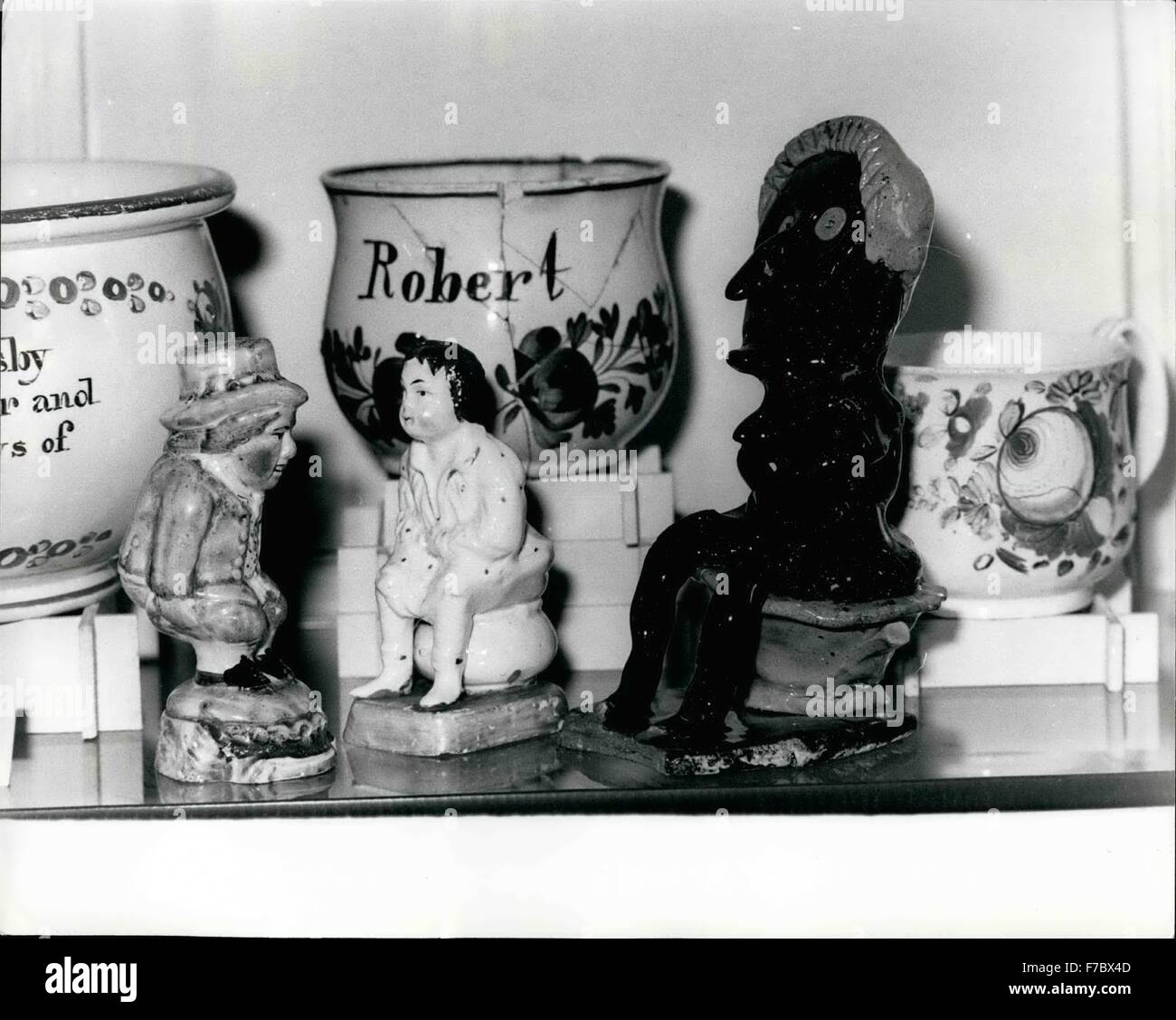 1962 - Photo shows The collection also includes these figures ...