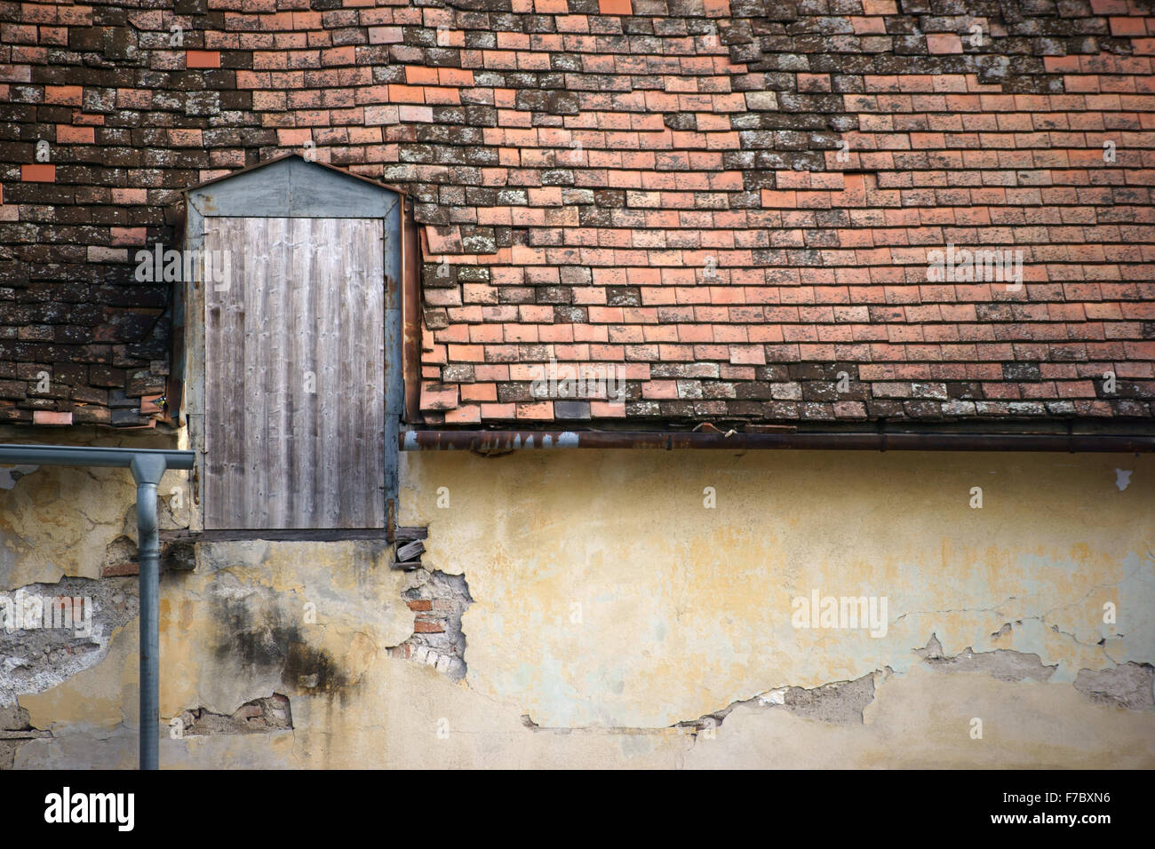 Shingle barn hi-res stock photography and images - Alamy