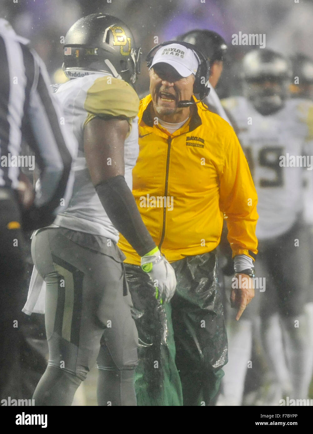 Phil bennett right hi-res stock photography and images - Alamy