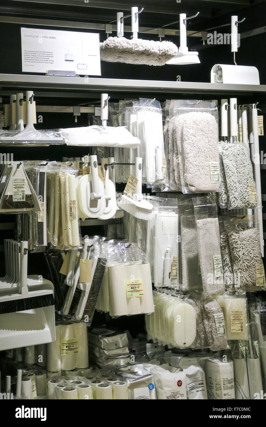 Muji Flagship Store on Fifth Avenue, NYC Stock Photo - Alamy