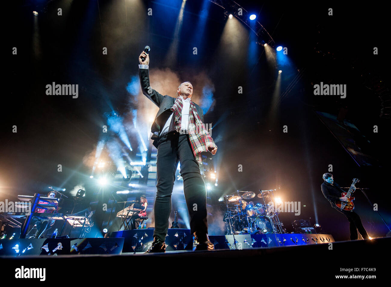 Jim Kerr of Simple Minds performs at The SEE Hydro on November 28, 2015 ...