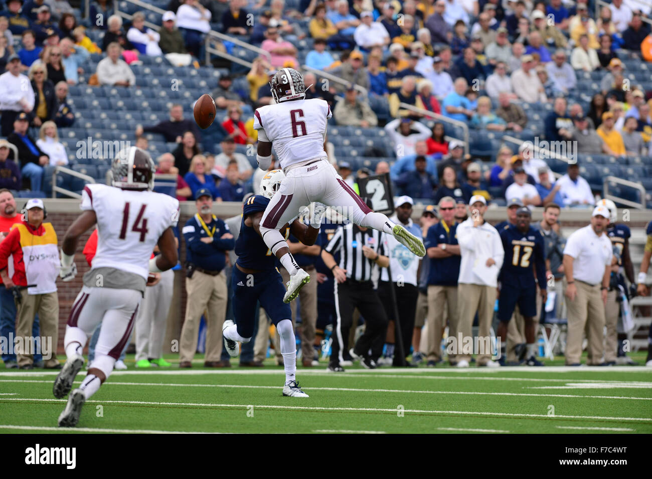 Chattanooga, Tennessee, USA. 28th Nov, 2015. Fordham Rams linebacker ...