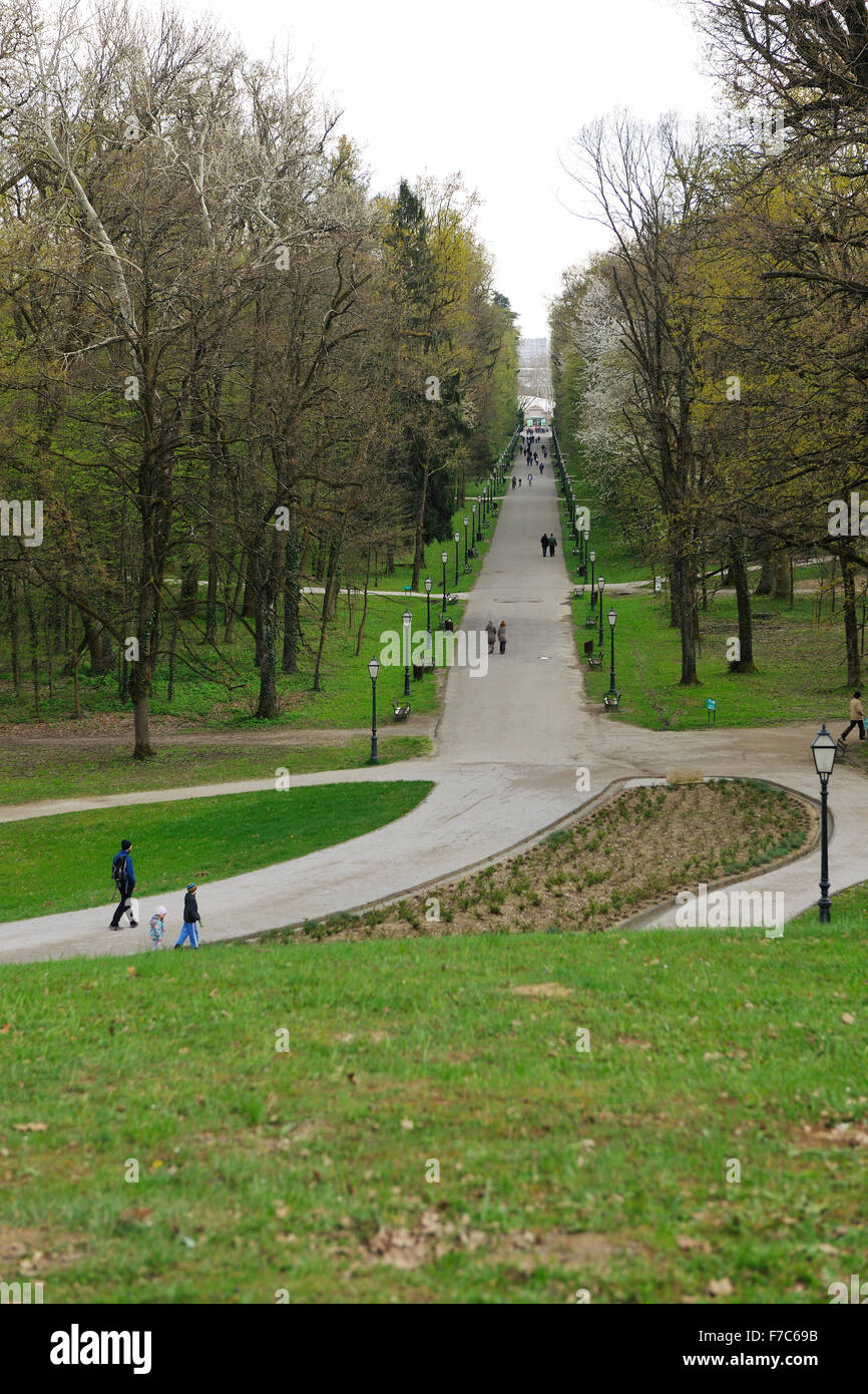 happy people relaxing at spring in big park outdoor Stock Photo - Alamy