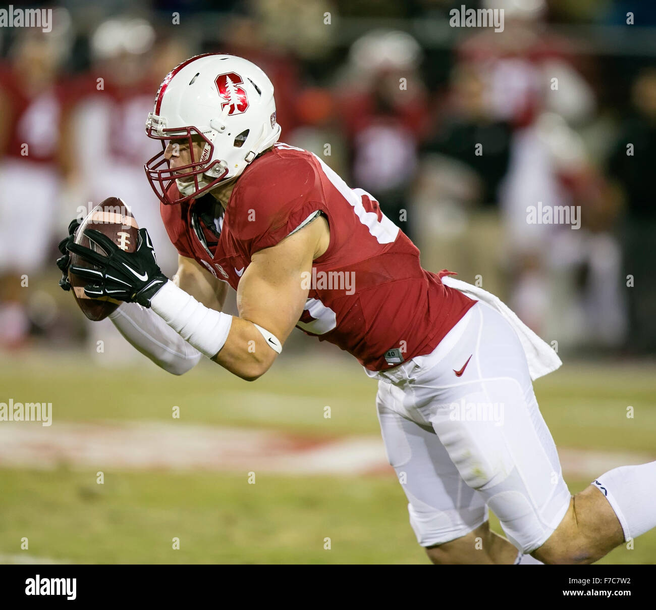 Palo Alto, CA. 28th Nov, 2015. Stanford Cardinal wide receiver Devon ...