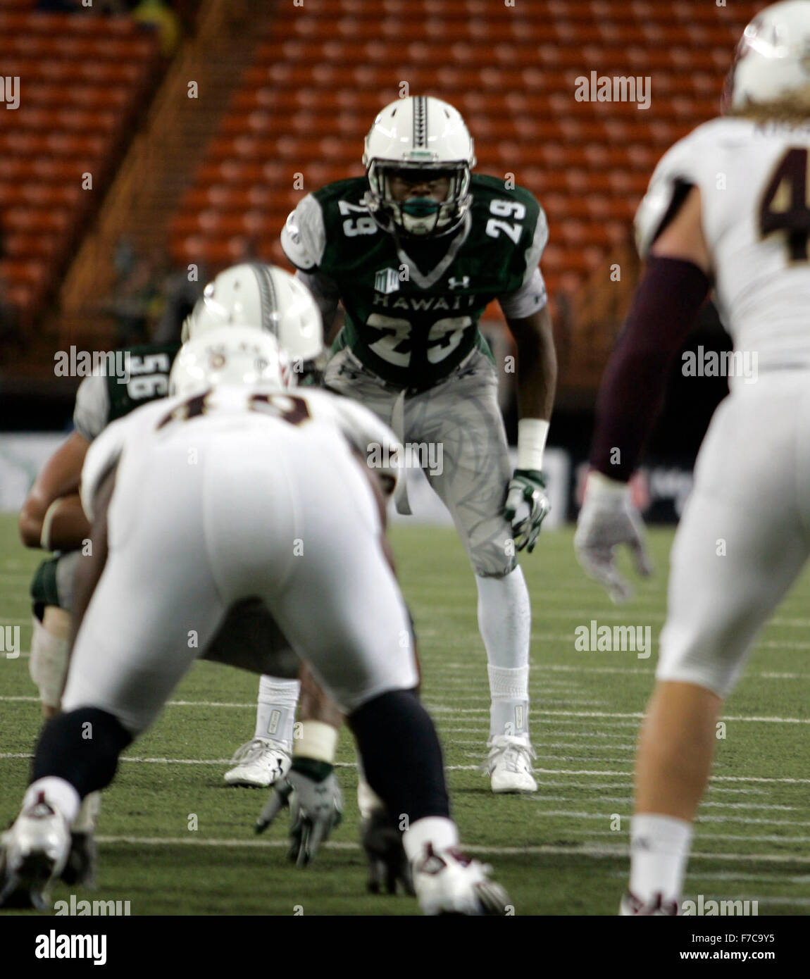 November 21, 2015 - Hawaii Rainbow Warriors running back Paul Harris ...