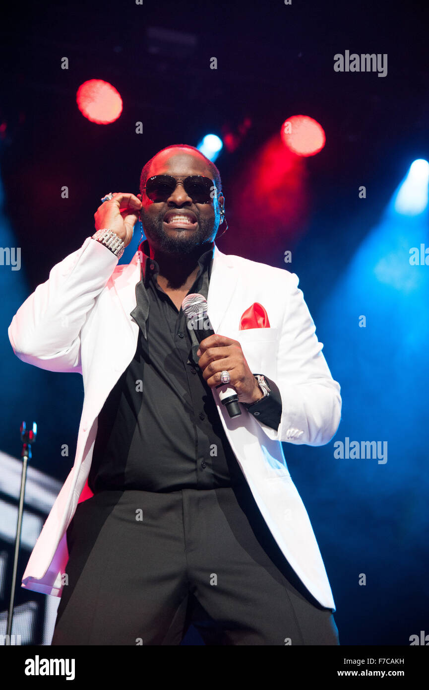 Johnny gill new edition hi-res stock photography and images - Alamy