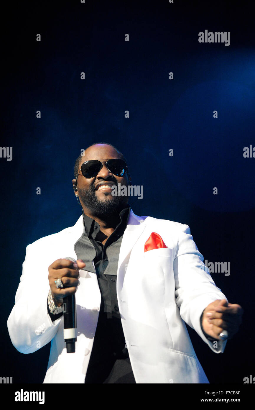Johnny gill new edition hi-res stock photography and images - Alamy