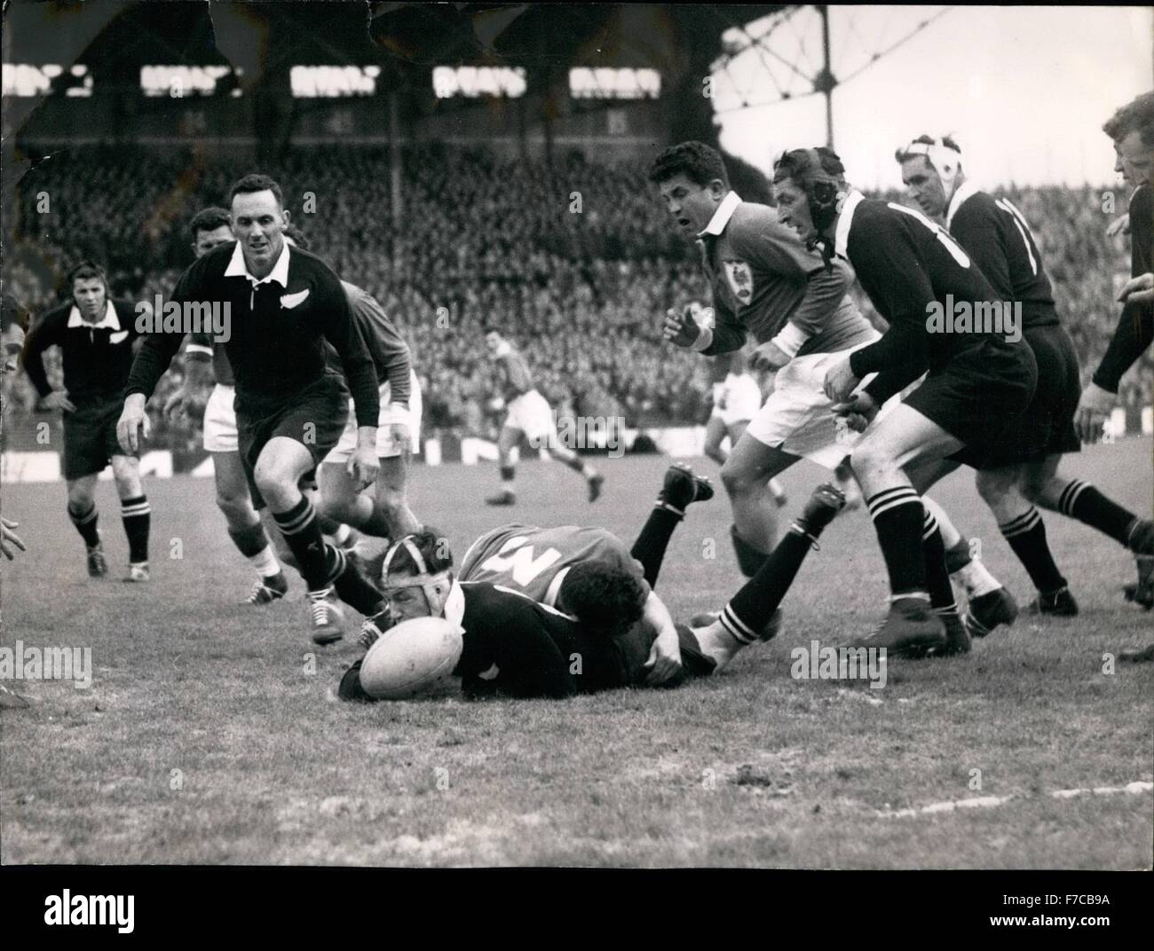 1968 - France Beats The All Black 3-0 In Paris: The Rugby International ...