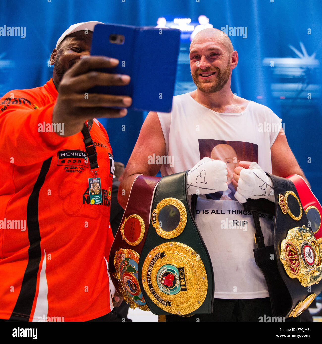 Tyson fury boxing ring hi-res stock photography and images - Alamy