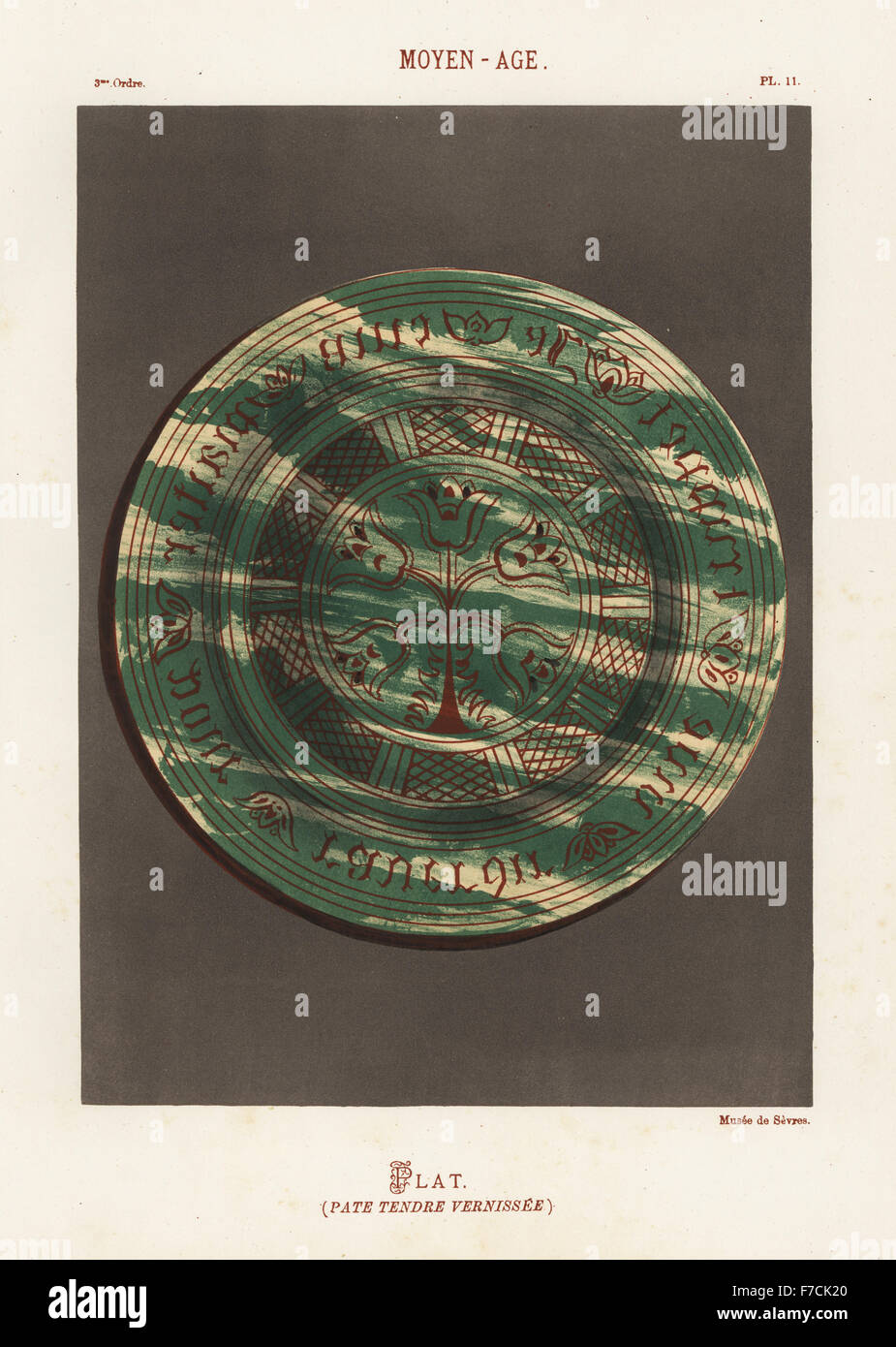 Medieval pottery hi-res stock photography and images - Alamy