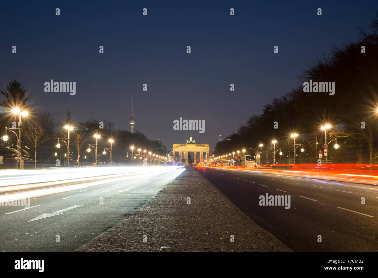 History of brandenburg gate hi-res stock photography and images - Alamy