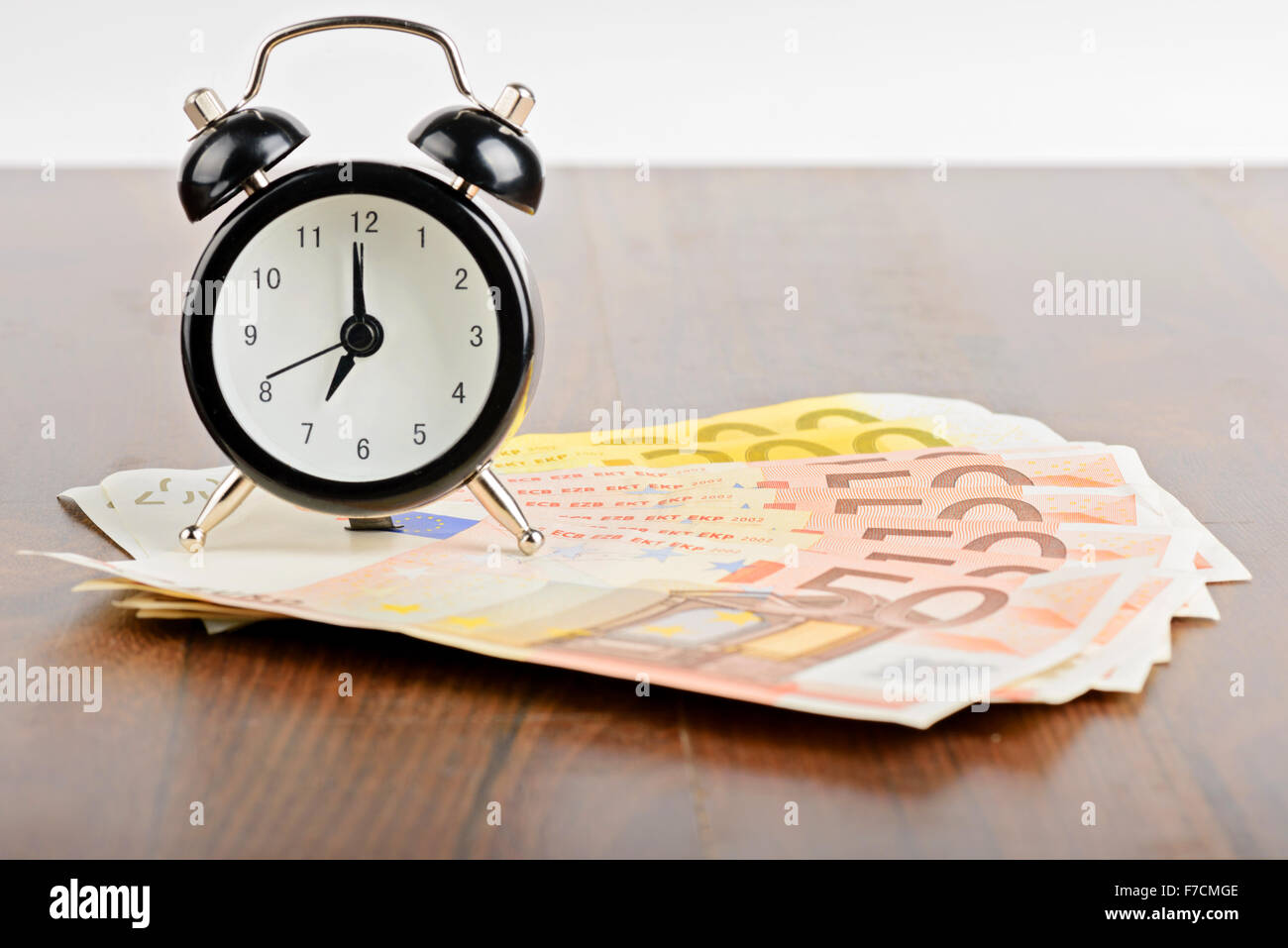 Finance concept time business hi-res stock photography and images - Alamy