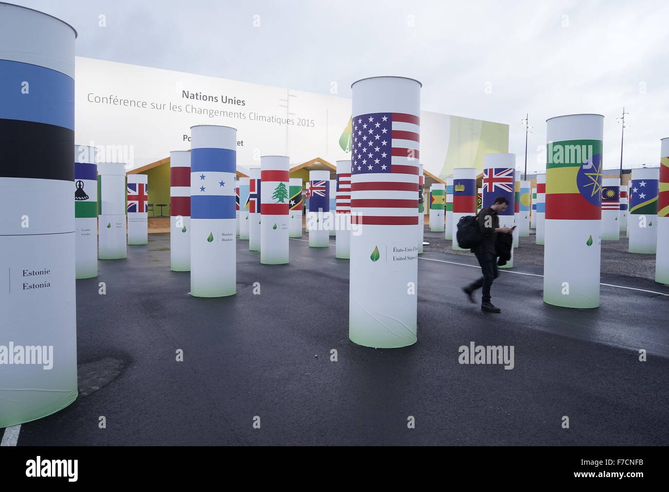 American flags conference hi-res stock photography and images - Alamy