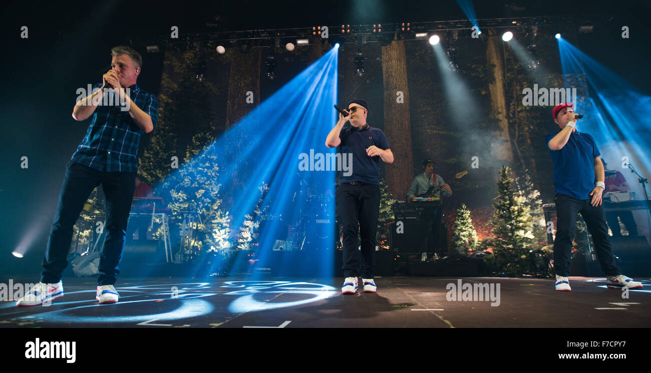 Hamburg, Germany. 28th Nov, 2015. German hip hop band Fettes Brot (L-R ...