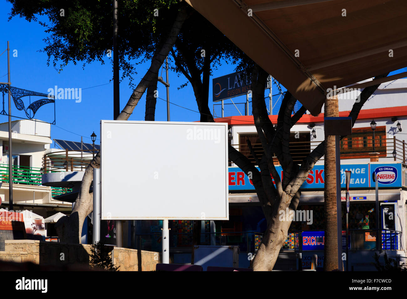 Sign board hi-res stock photography and images - Alamy