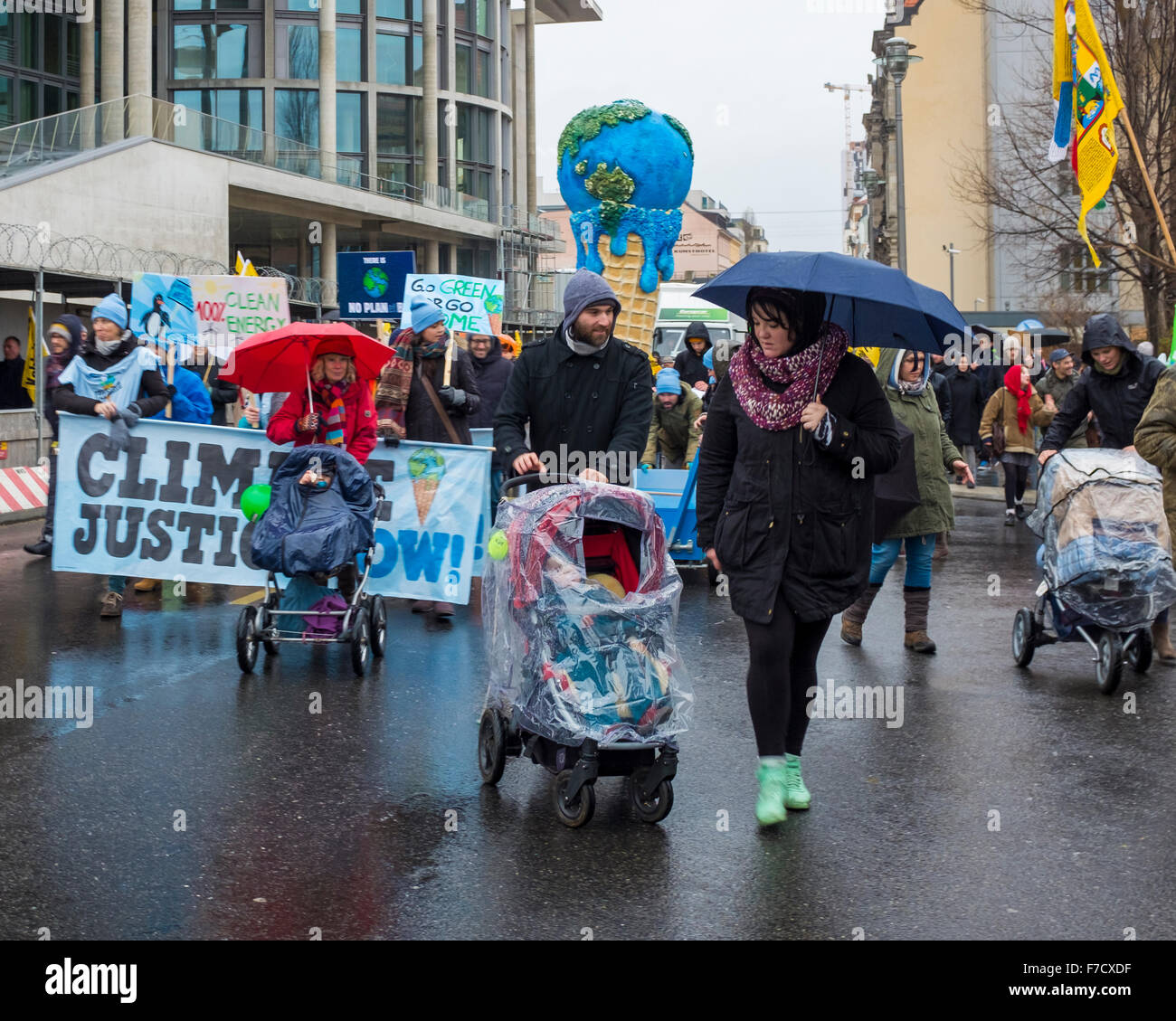 Berlin, Germany. 29th November, 2015. Climate Change March in Berlin ...