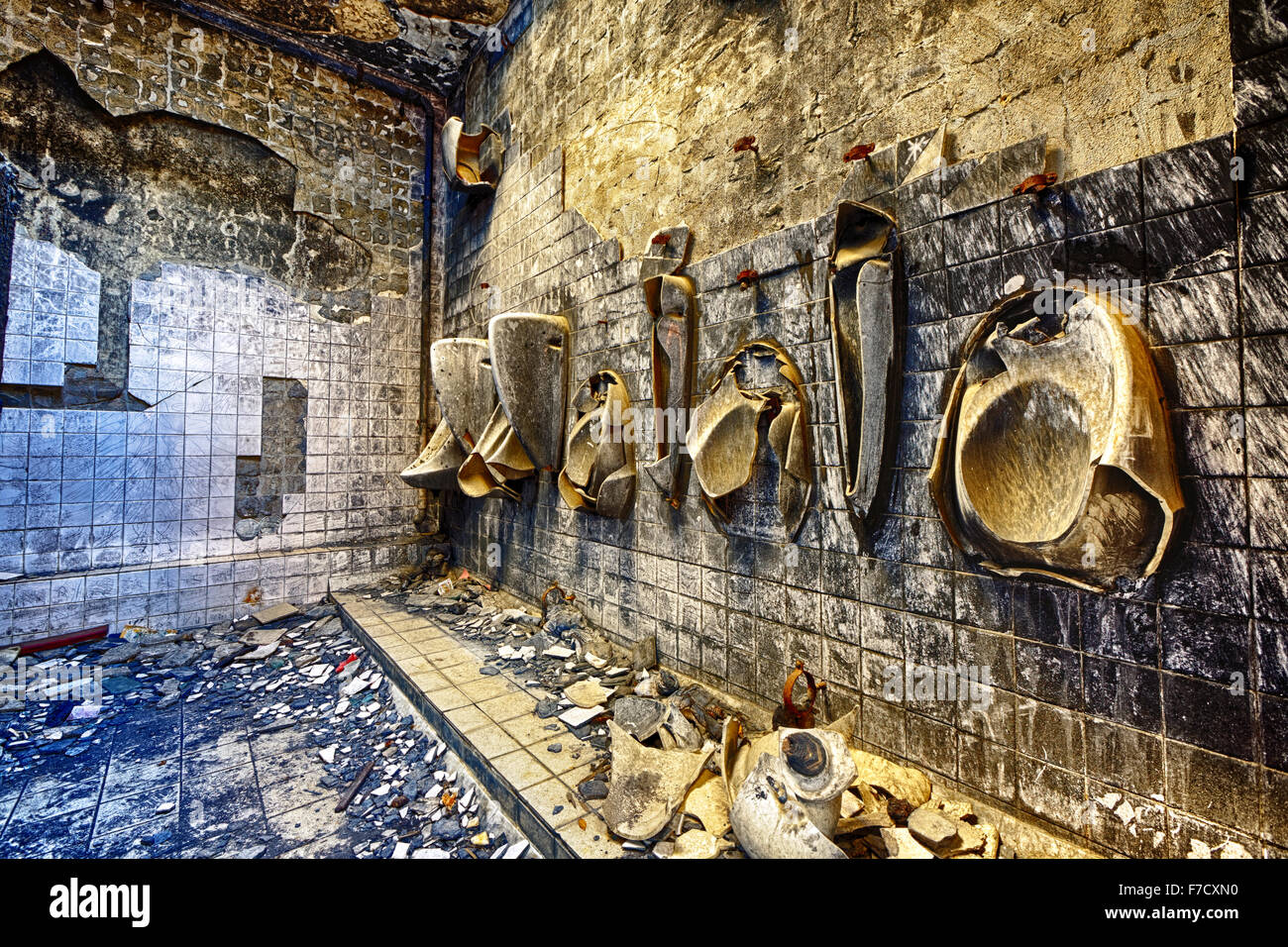 Psychiatric hospital bathroom hi-res stock photography and images - Alamy