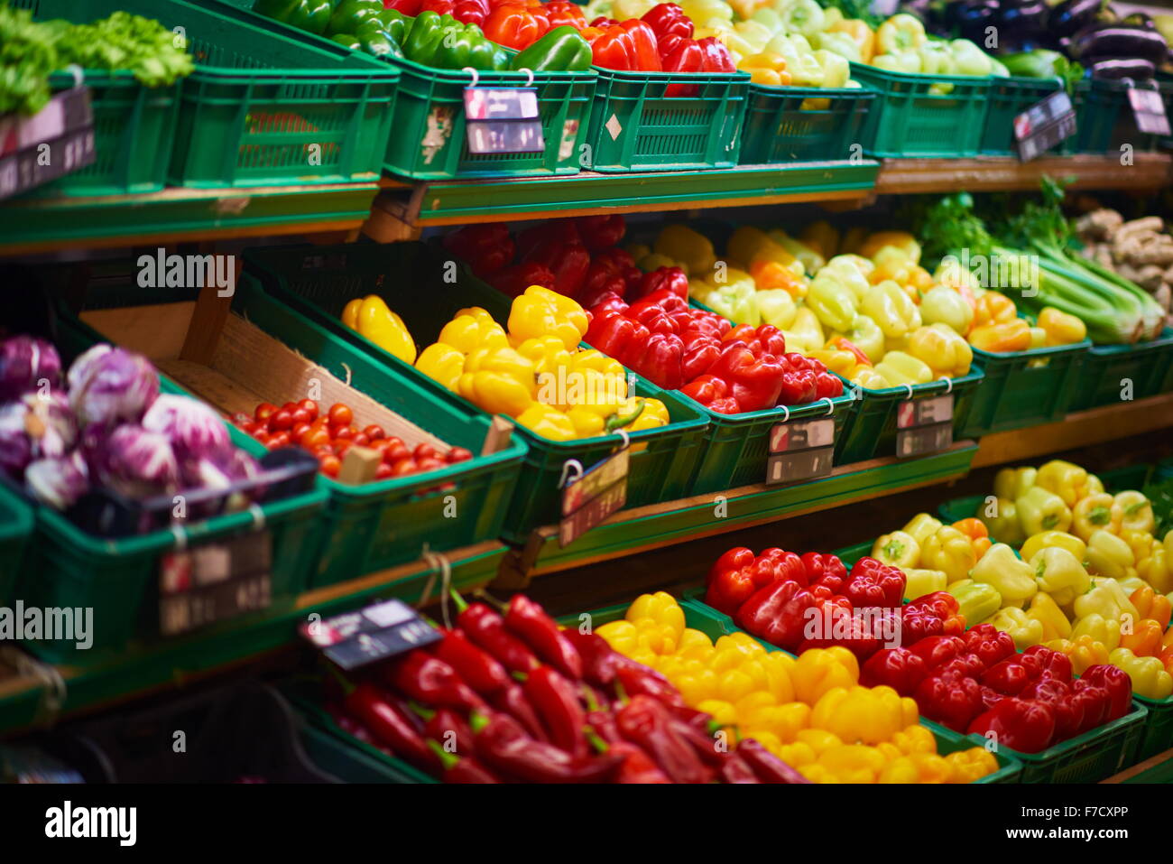 supermarket vegetable store food grocery background Stock Photo - Alamy
