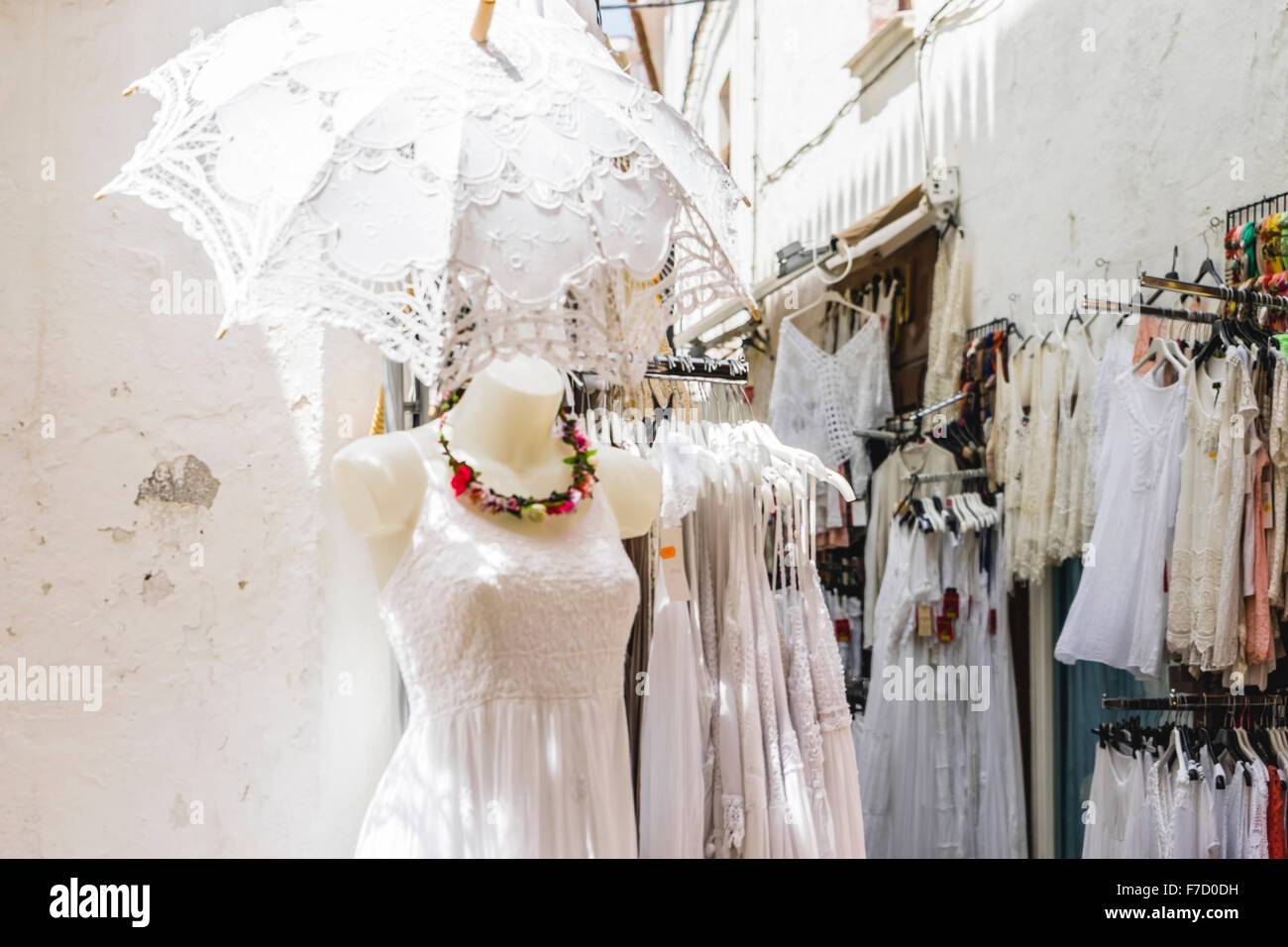 Clothing stores in madrid hi-res stock photography and images - Alamy