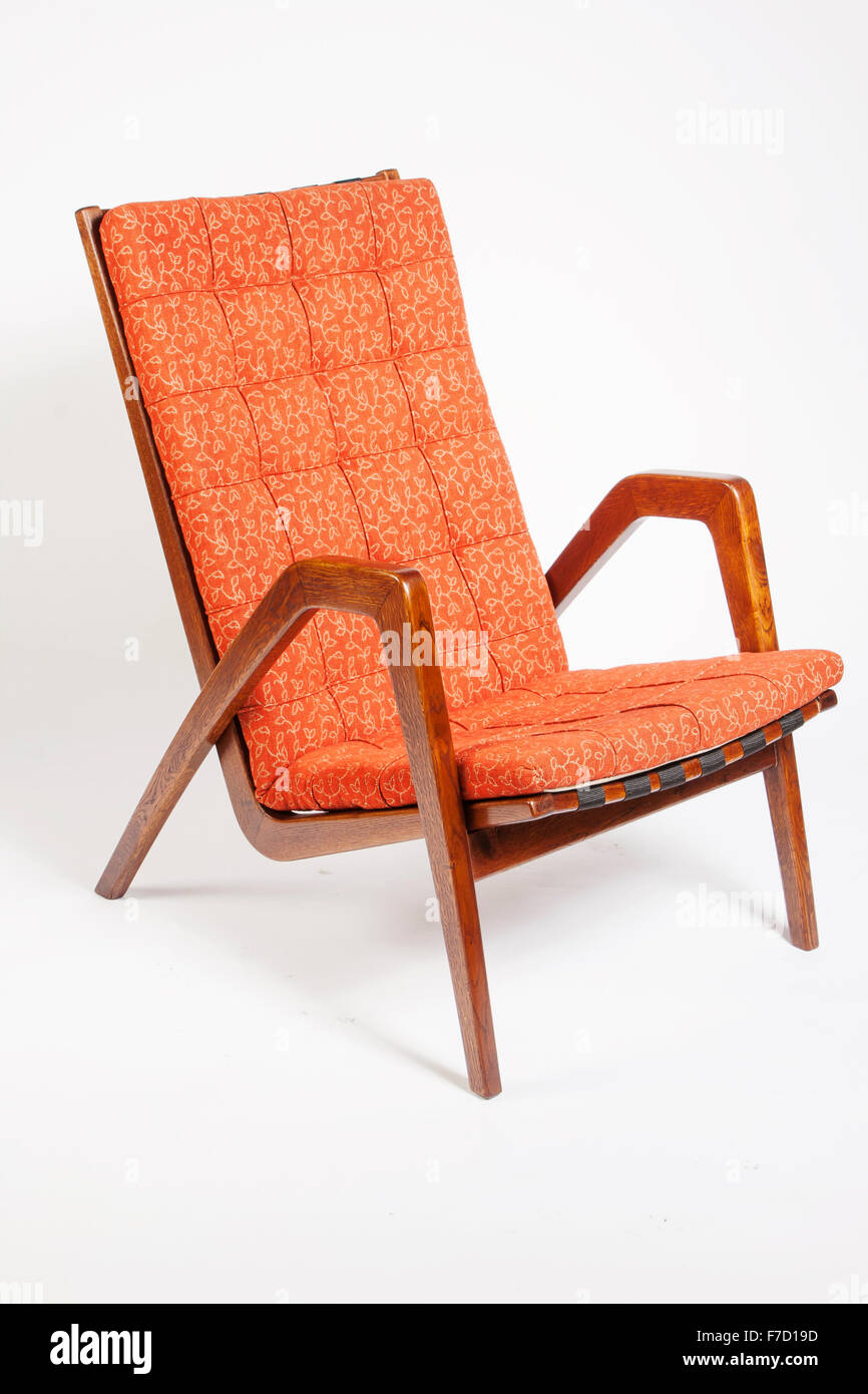 Cozy Old fashion Vintage chair Stock Photo - Alamy