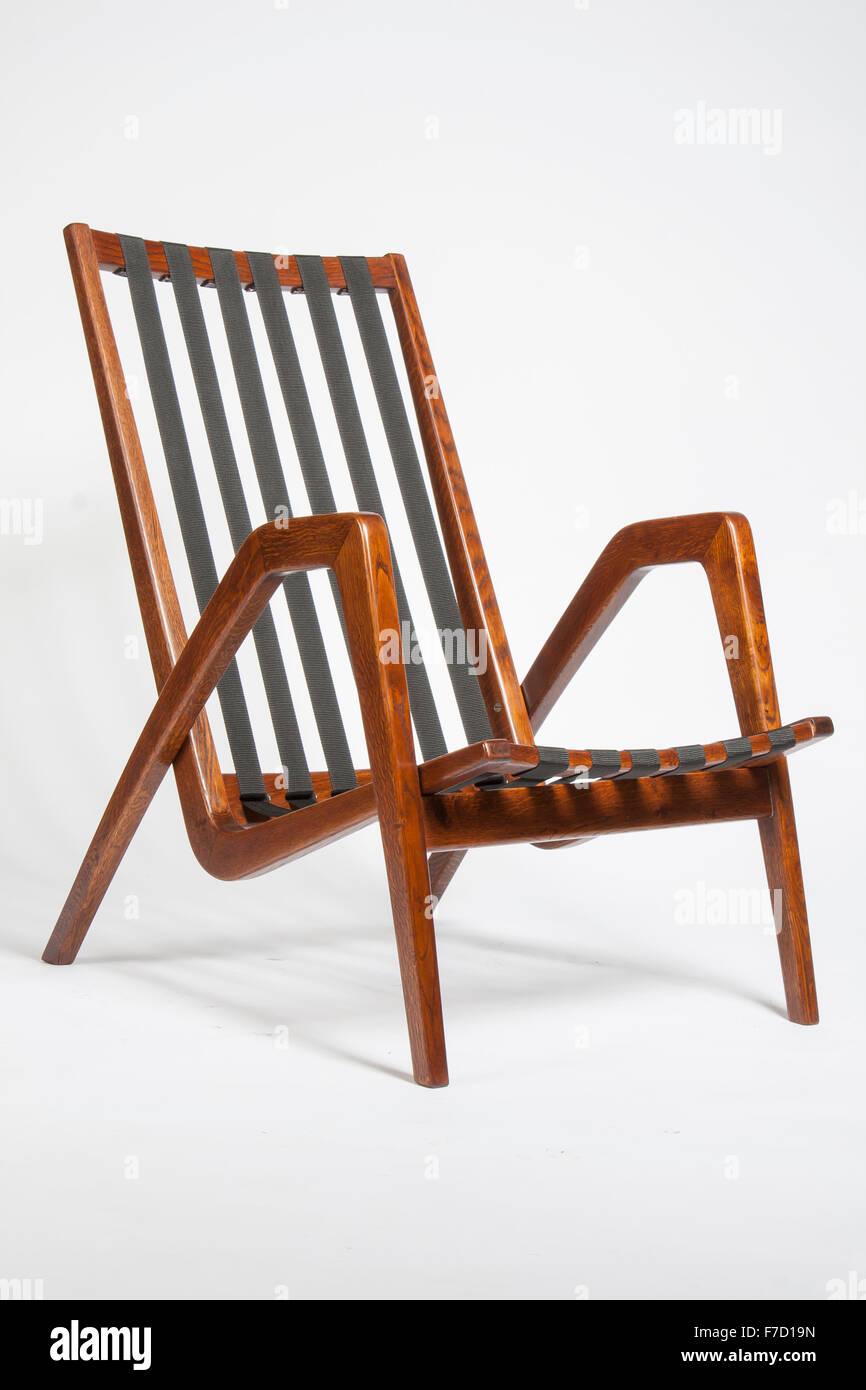 Cozy Old fashion Vintage chair Stock Photo - Alamy