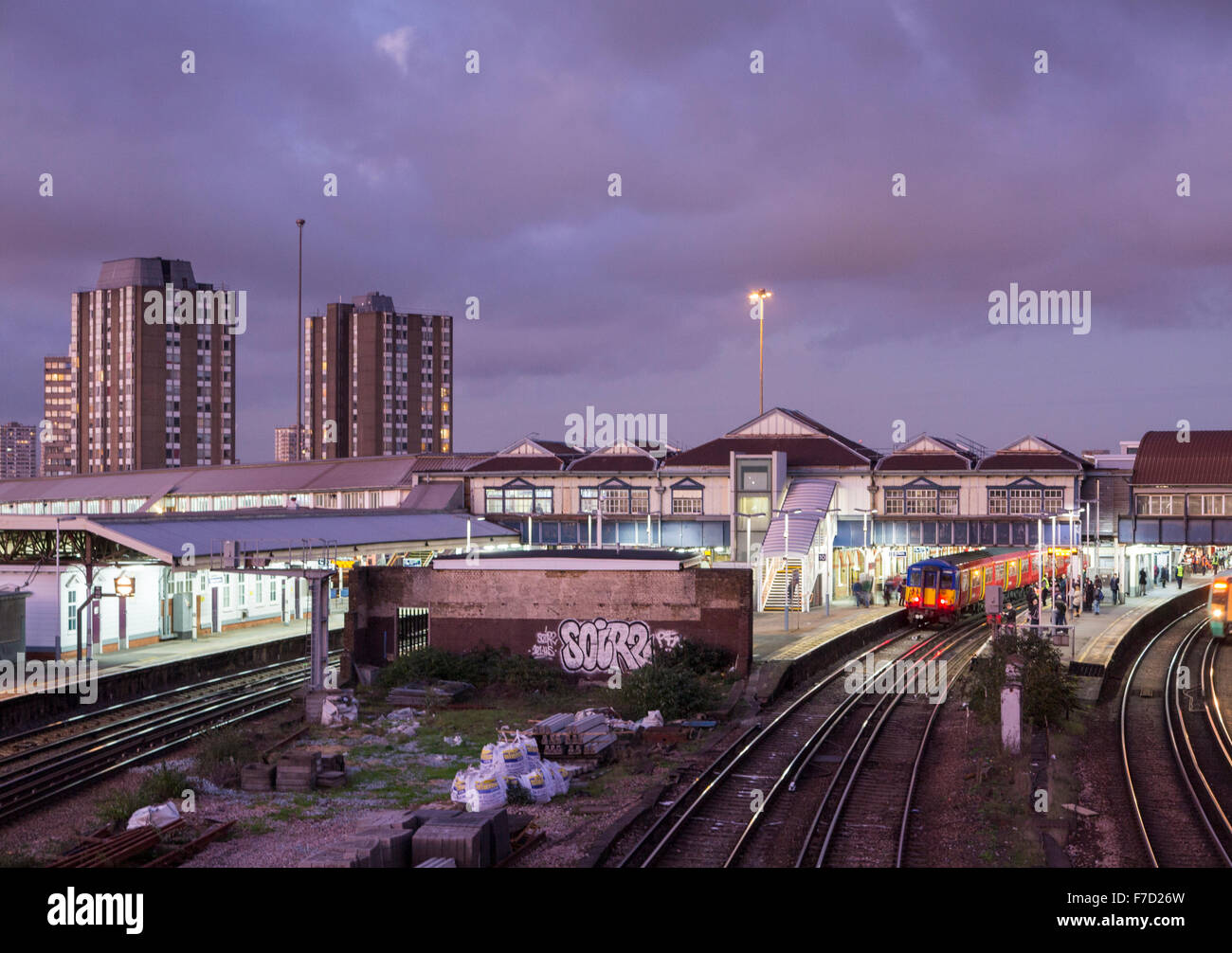 Clapham Junction train station at dusk Stock Photo - Alamy