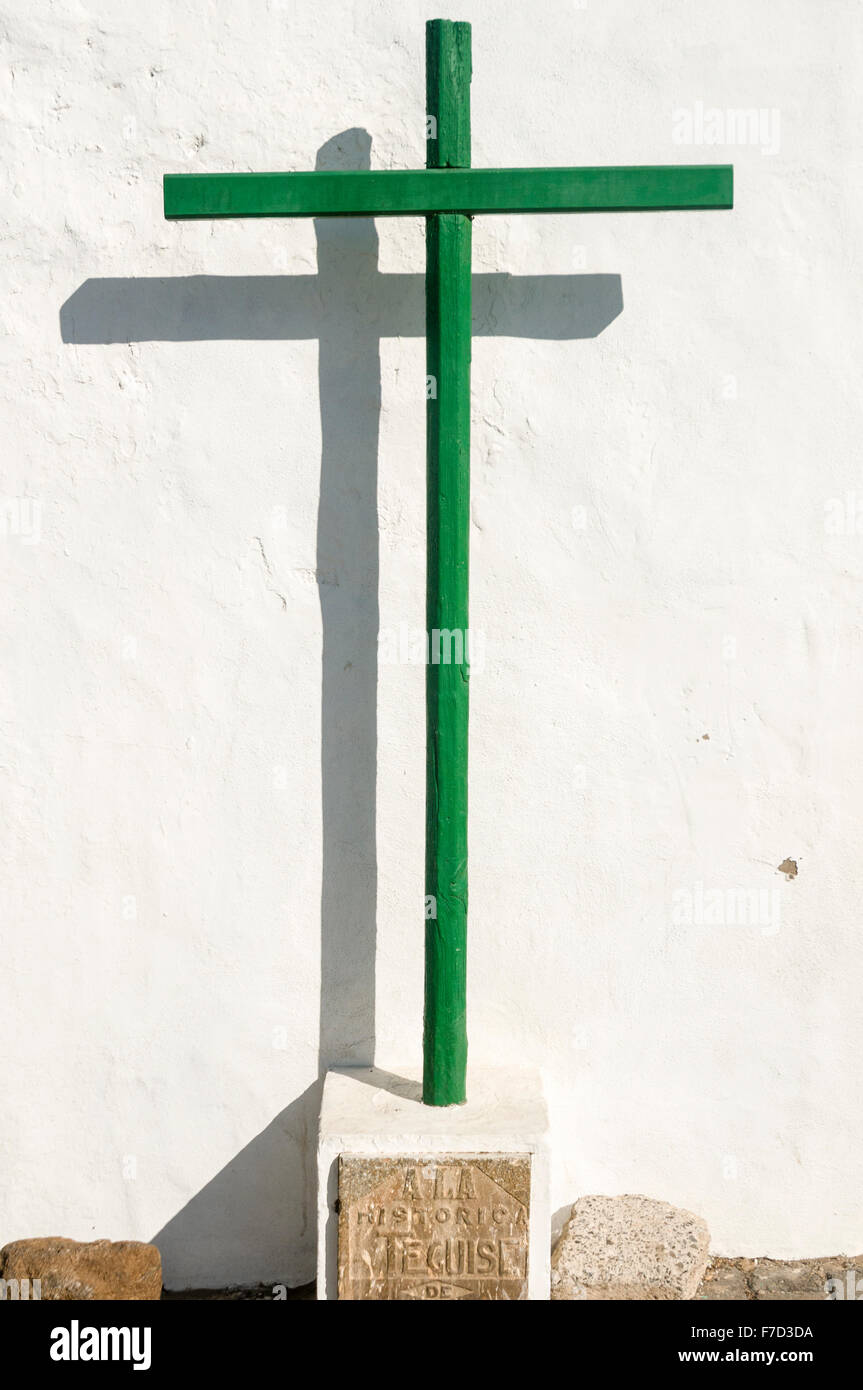 Green cross hi-res stock photography and images - Alamy