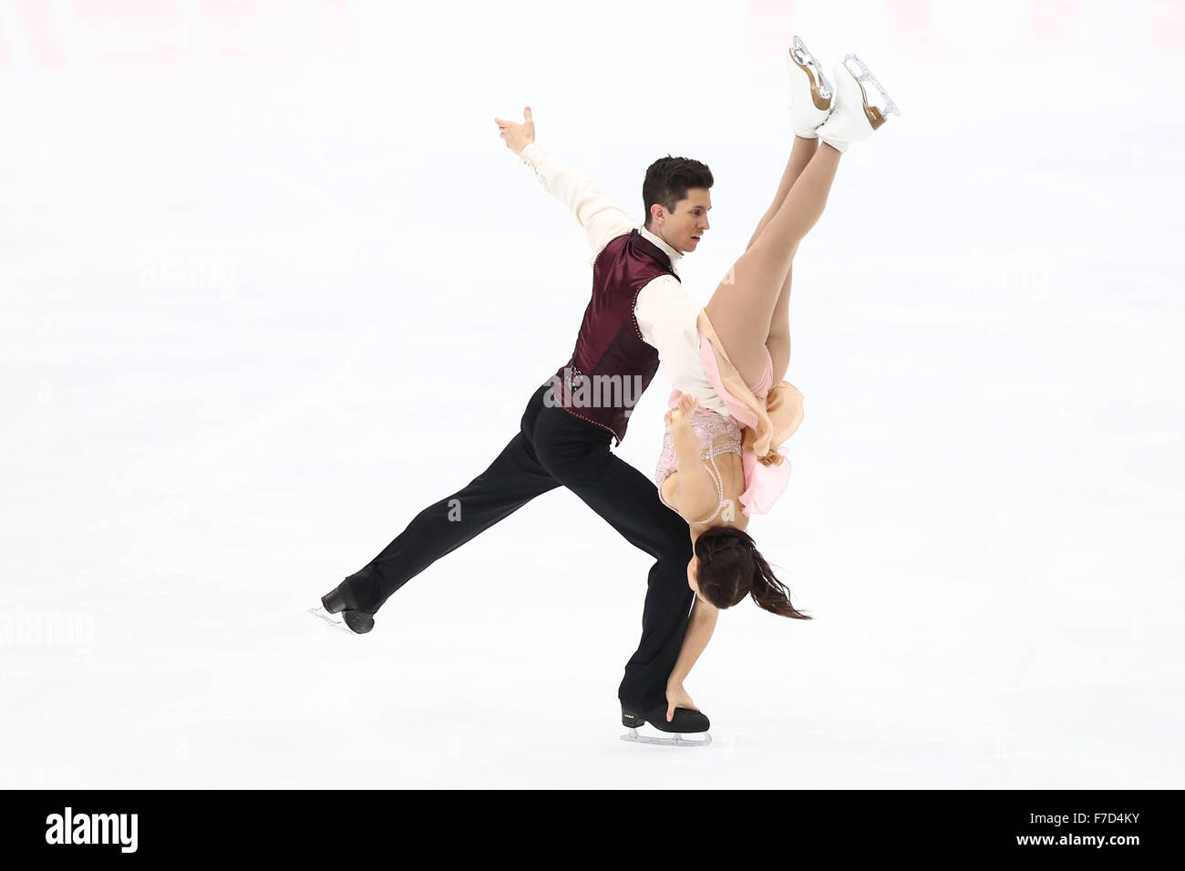 Nagano, Japan. 29th Nov, 2015. Anastasia Cannuscio & Colin Mcmanus (USA ...