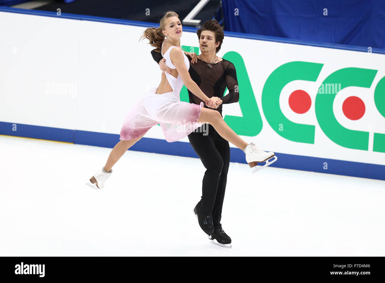 Nagano, Japan. 29th Nov, 2015. Alexandra Stepanova & Ivan Bukin (RUS ...